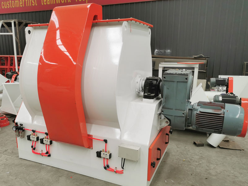 Stainless Steel Mixer for Producing Premix Feed, Premix feed mixer, pig ...